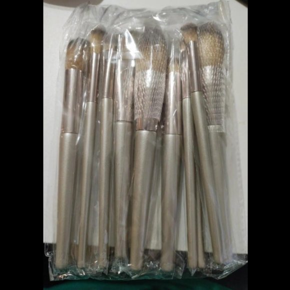 La Milee | Makeup | Piece La Milee Champagne Makeup Brush Set | Poshmark